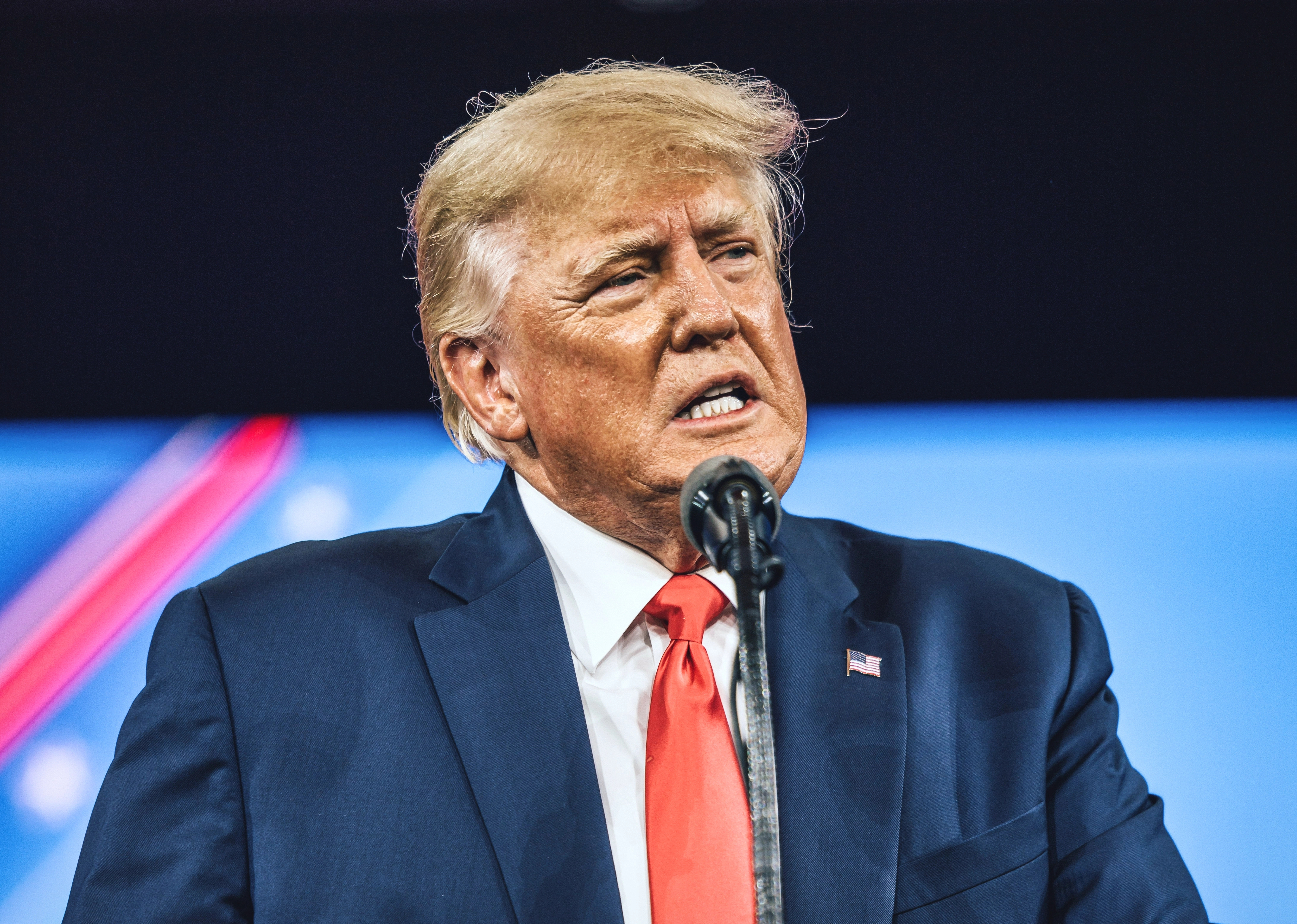 Trump etter kunngjøring av våpenhvile mellom Israel og Iran: "Vær så ...