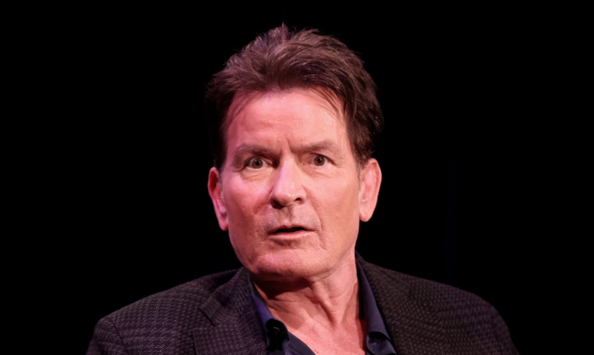 Charlie Sheen avslører at han takket nei til å spille Daniel LaRusso ...