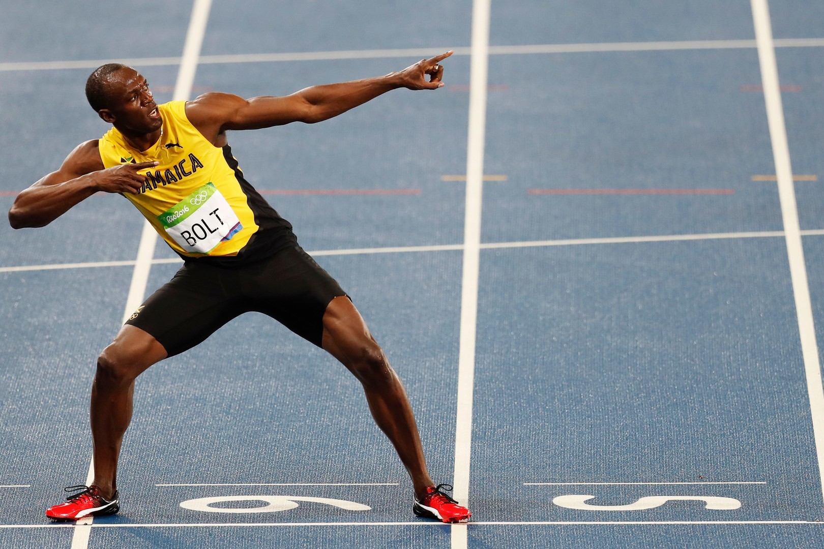 Usain Bolt mener han kunne ha forbedret sin egen verdensrekord på 100 ...