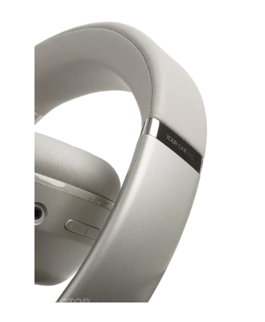 Test: JBL Tour One M2