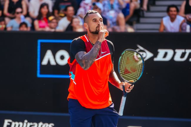 Nick Kyrgios stiller spørsmål ved Jannik Sinners seier, og setter en ...