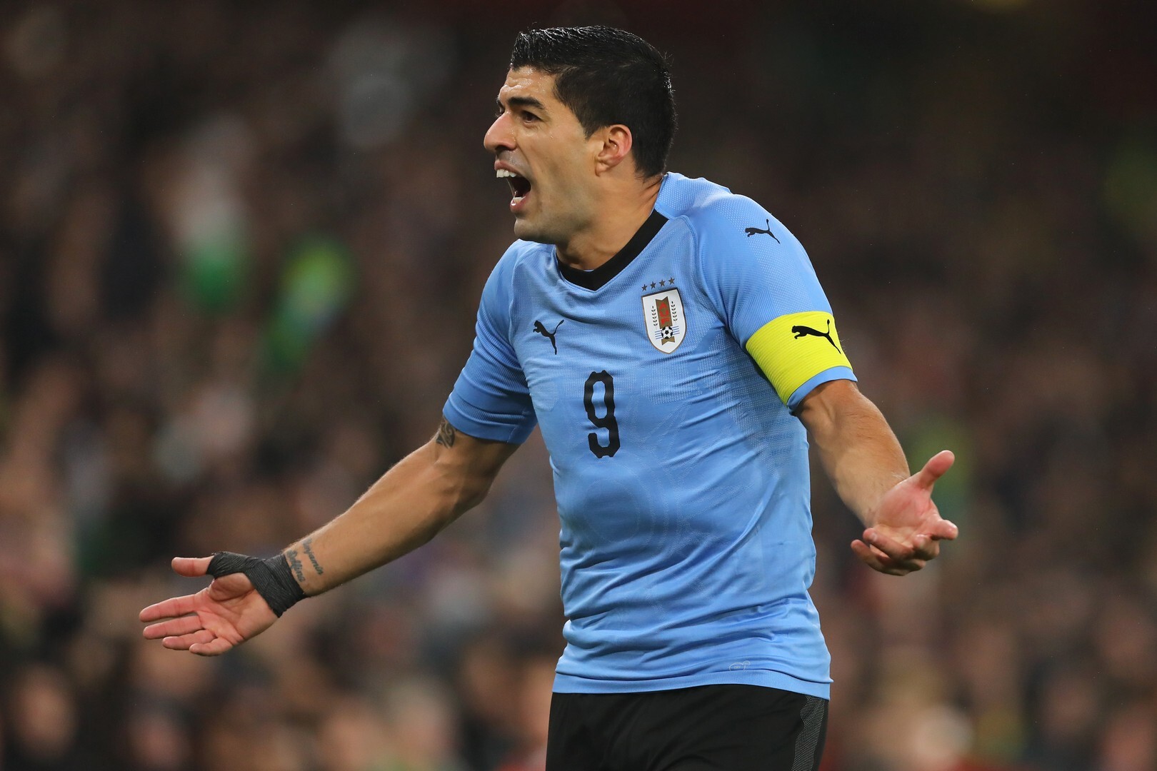 Luis Suárez utelatt fra Uruguays VM-tropp for 2026 av Marcelo Bielsa ...