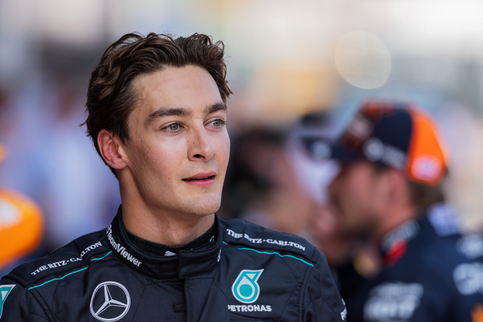 George Russell unngår straff i Bahrain etter å ha åpnet DRS i "et ...